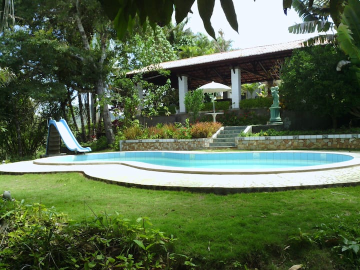Linda Casa Em Estilo Espanhol No Meio Da Natureza - Guaramiranga