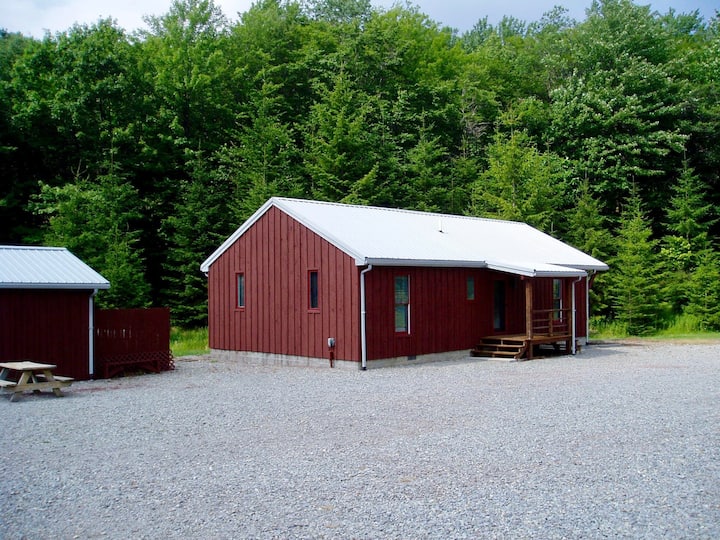 Point Mountain Wilderness Cottage - Kumbrabow State Forest, Huttonsville