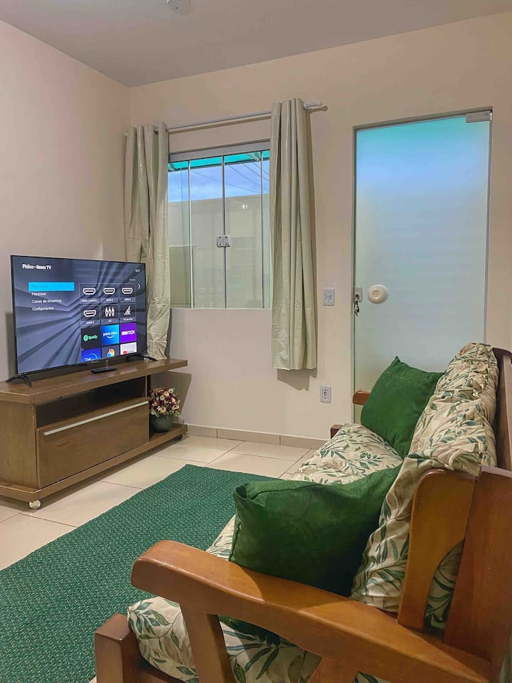 Casa à 6 Min Da Praia, Ar Condicionado/conforto. - Rio das Ostras