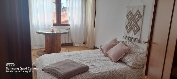 Habitación En Casa Familiar - Santander