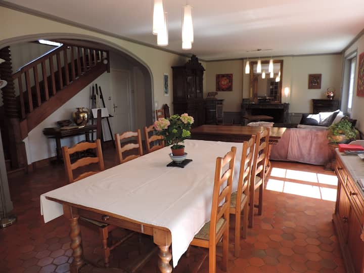 Chambres D’hôtes La Houlotte (8 à 12 Personnes) - Bayeux
