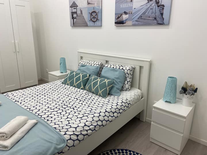 Apartamento Drt.t1,   Centro Da Cidade - Peniche