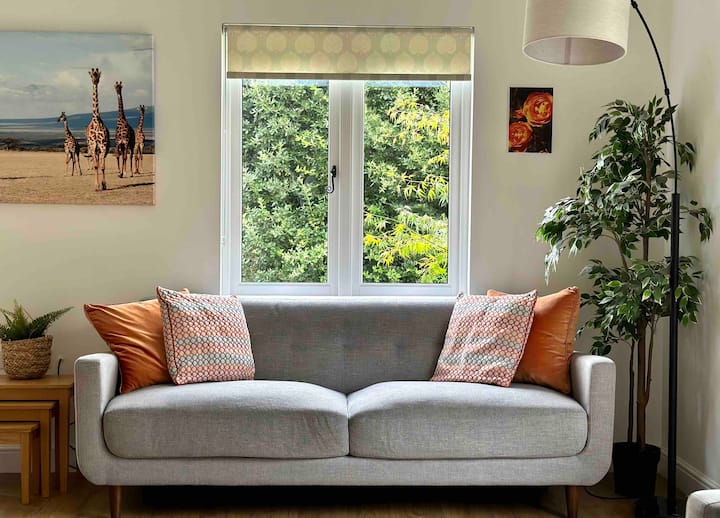 Cottage By The Coast - Milford on Sea