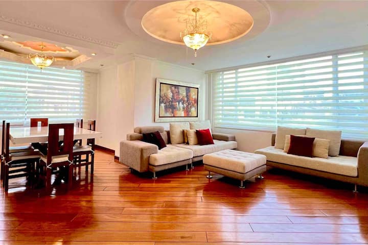 Elegancia Y Espacio "Tu Refugio De Lujo En Quito" - Quito