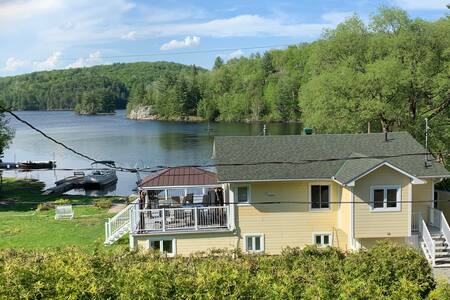 Val-des-Monts Vacation Rentals & Homes - Québec, Canada | Airbnb