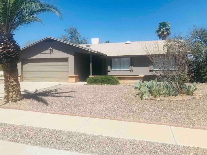 Near Starr Pass-downtown- 3 Bedroom Home - Casino Del Sol