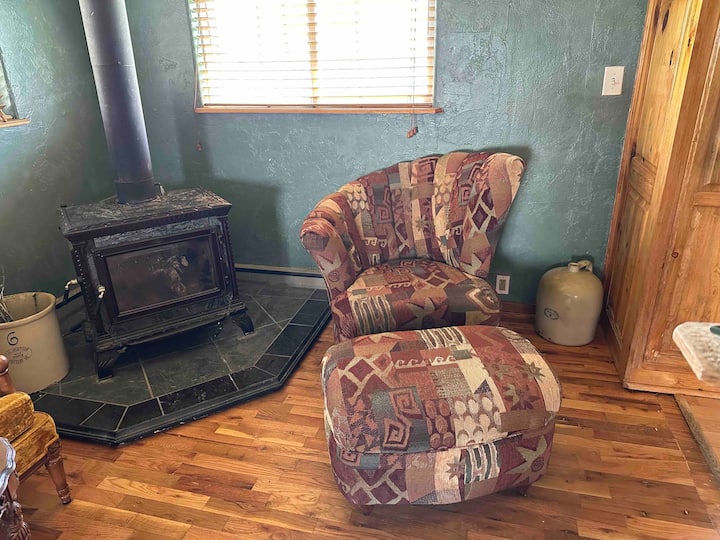 Stay On The Rodeo Ranch (Working Cattle Ranch) - Wyoming
