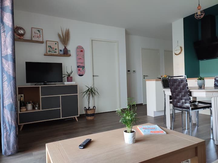 Joli 2 Pièces Cosy, Calme, Terrasse, Parking 🌊🚲 - La Rochelle