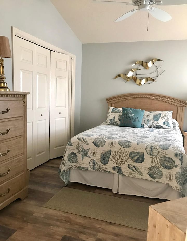 The Villages With A Great Location! - The Villages, FL