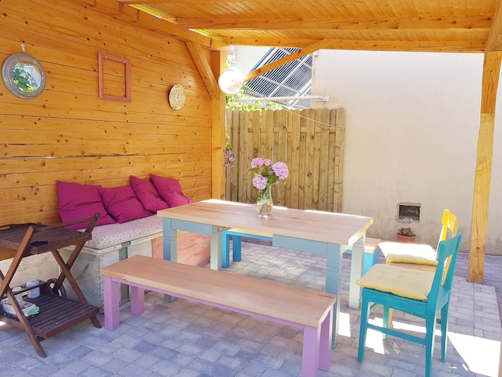 Punat, The Yellow House - Punat