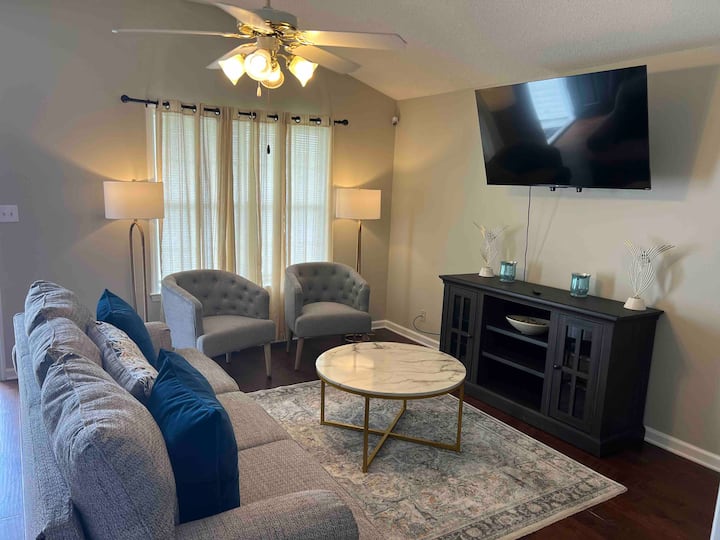 Peaceful Private Home Near Moody, Wild Adventures - Valdosta, GA
