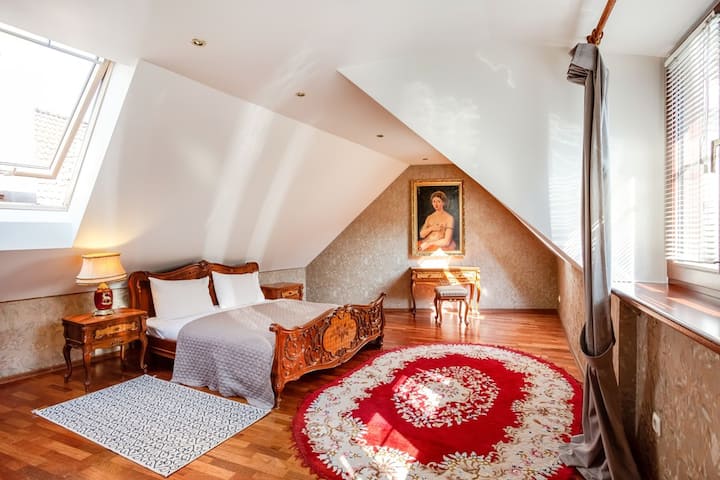 Classic Old Town 1 Bedr Apartment By Reside Baltic - Vilnius