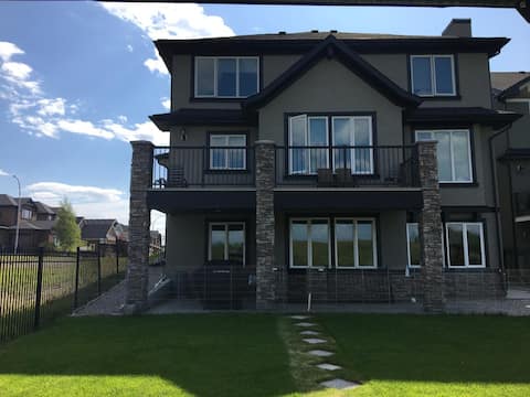 500+ Calgary Vacation Rentals | Houses and Apartments | Airbnb