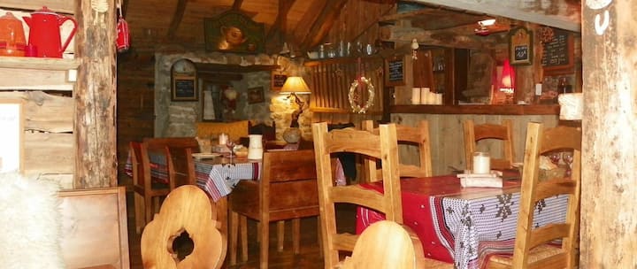 Gite 15 Personnes Loué En Demi-pension - Orcières