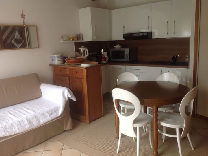 Bonito Piso T2 Cerca De Góndolas Y Baños Termales. 2 Dormitorios - Vielle-Aure