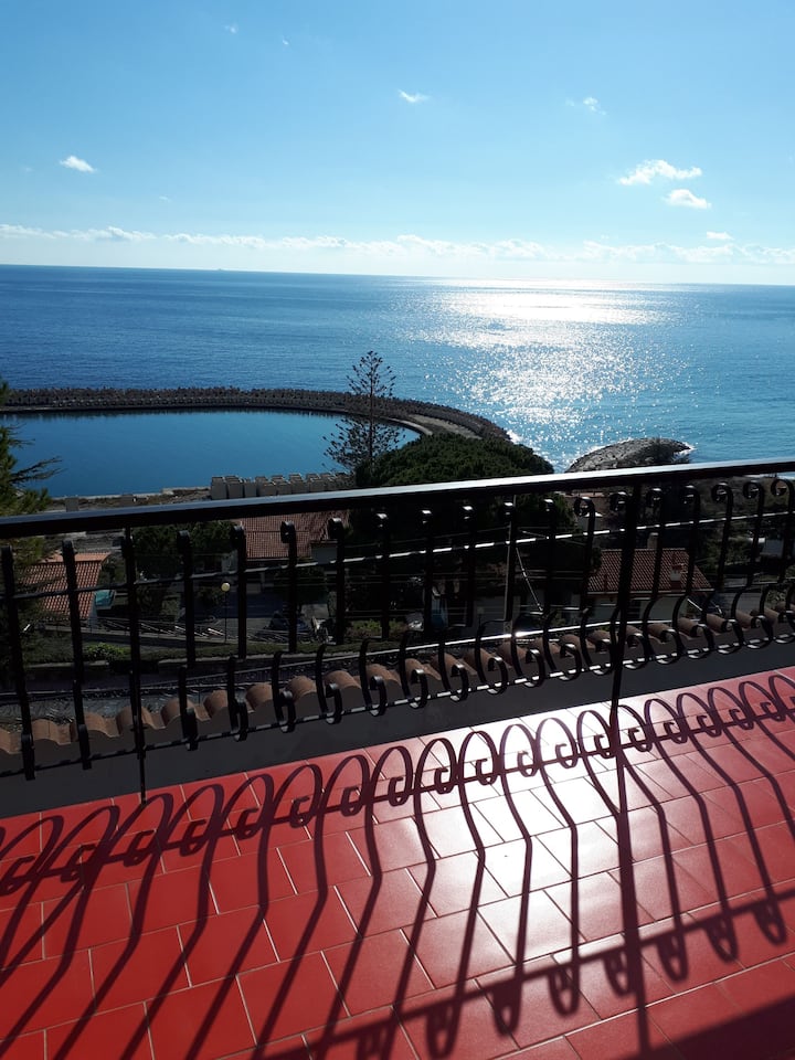 Rifugio Società Semplice     (008039-lt-0043) - Bordighera
