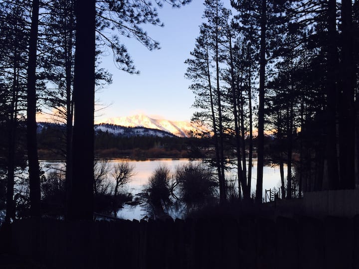 Tahoe Chateau On The Meadow & River - 사우스 레이크 타호