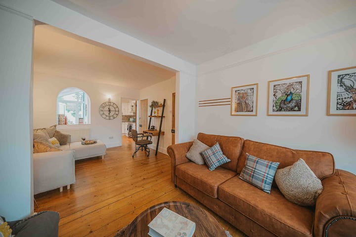 Contractor/long Stays/nr Swindon/2 Houses/sleeps 8 - Tetbury