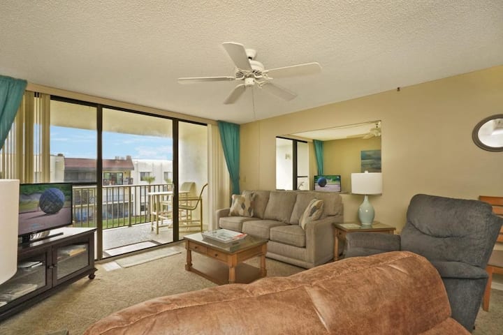 Cape Winds Vacation Condo #312 @ Cape Winds Resort - Cape Canaveral, FL