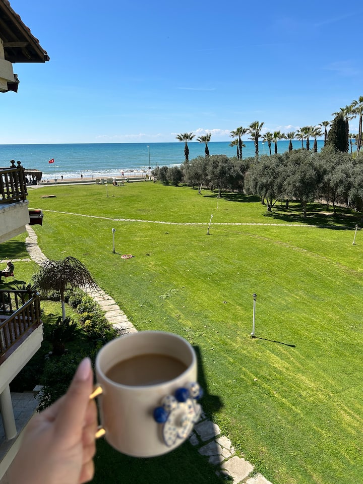 Müthiş Konumu Ile ,Denize Sıfır 2+1 Daire - Manavgat