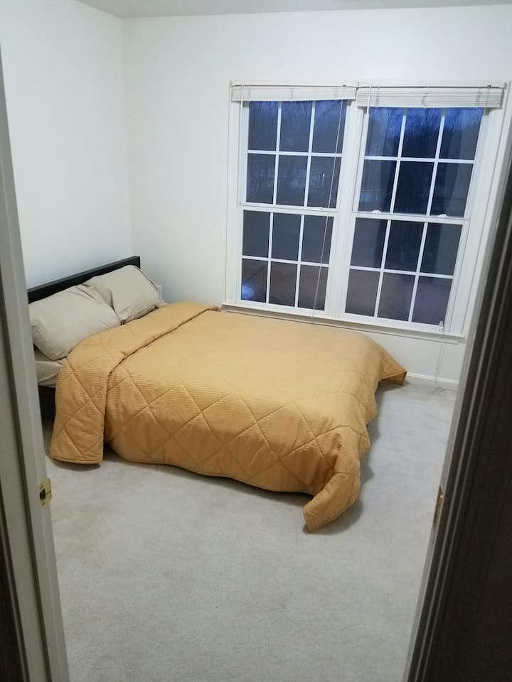 Next To Washington Dc - Clifton, VA