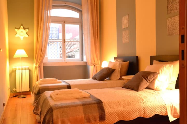Fantastic Downtown New Apartment - 里斯本
