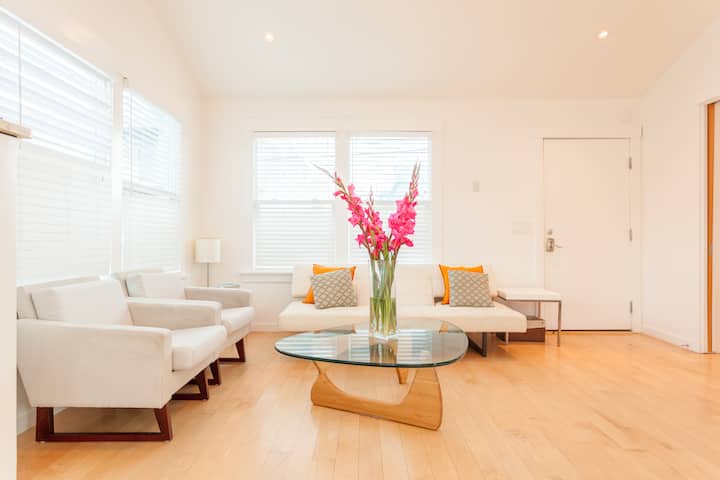 Safe And Serene Beachfront Sanctuary!  (Mermaid 2) - Visitacion Valley - San Francisco