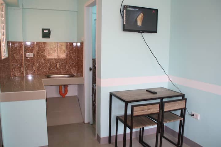 Ivisan Pension House - Roxas City