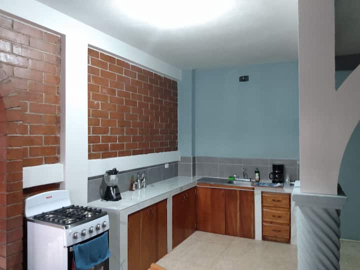 Apartamento Central Completo A 15 Min. Del Irtra - Guatemala