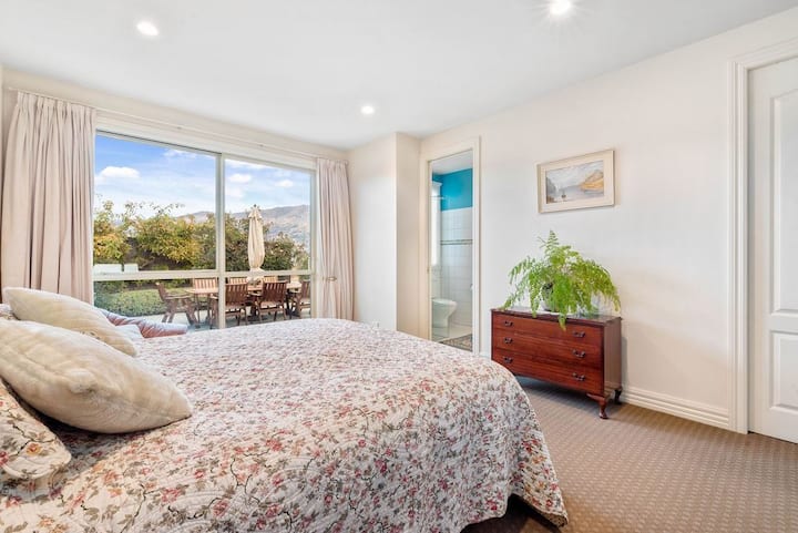 Lakeside Serenity Studio In Wanaka - Wanaka