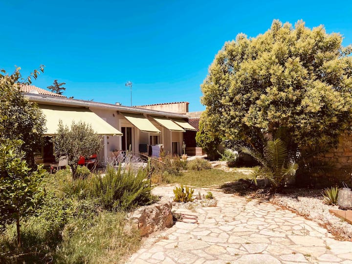 Villa à Sète, Quartier Du Barrou, Avec Piscine - Mèze