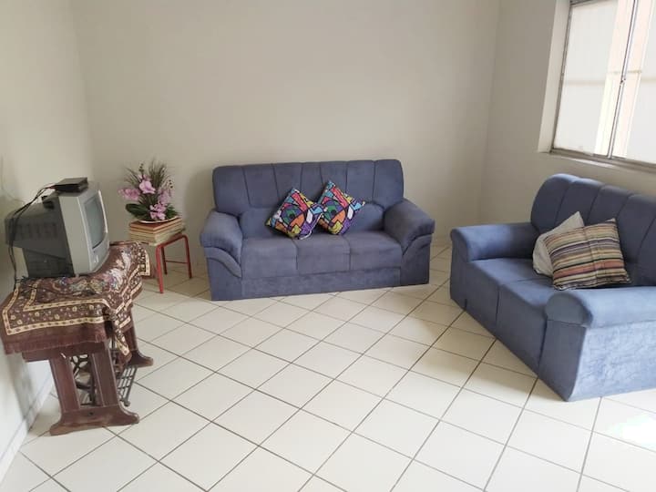 Apto Aconchegante No Centro, Próximo A Hospitais - Vitória da Conquista