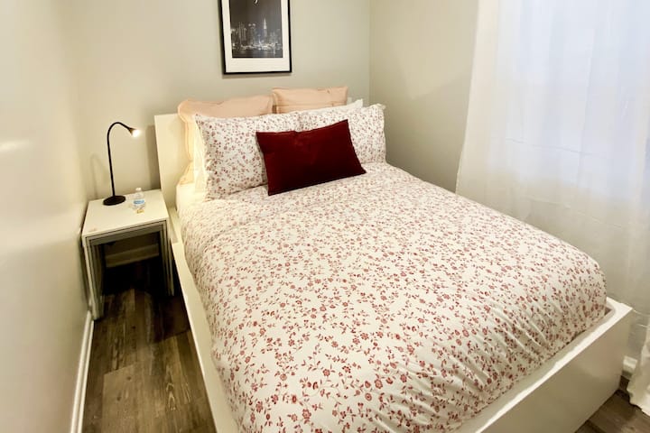 Spacious 2 Bedroom 30 Mins From Nyc - Weehawken, NJ