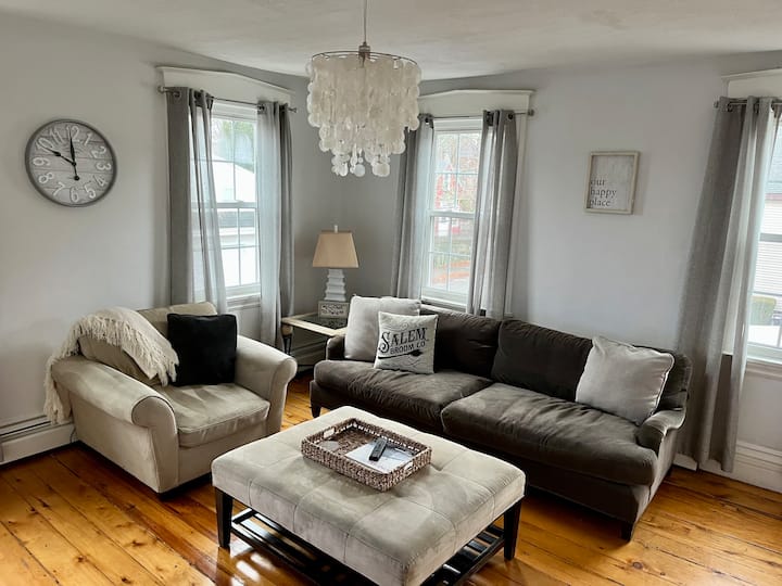 The Family House - 3 Bedroom Condo With Parking - 세일럼