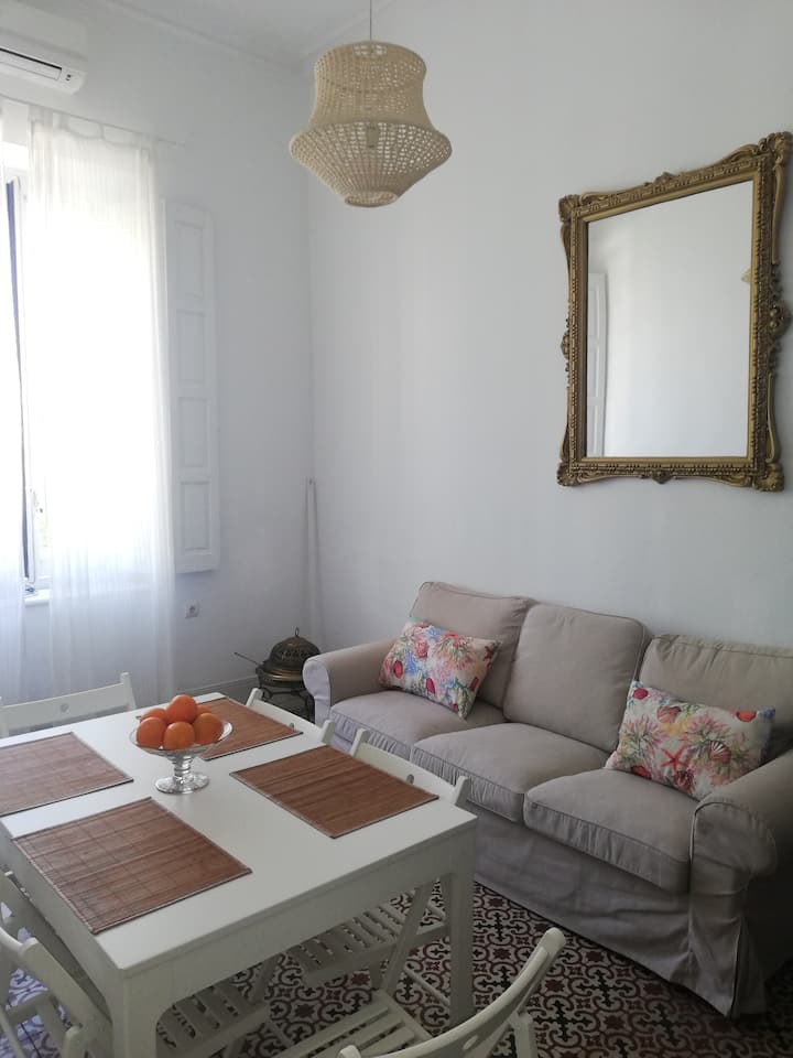 Apartamento En Pleno Centro Para Familias O Amigos - Sevilla