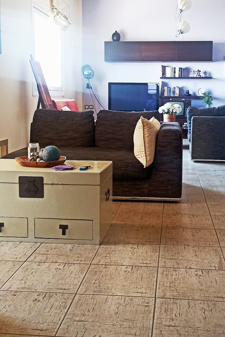Schöne Wohnung Mit Zwei Balkonen - Héraklion