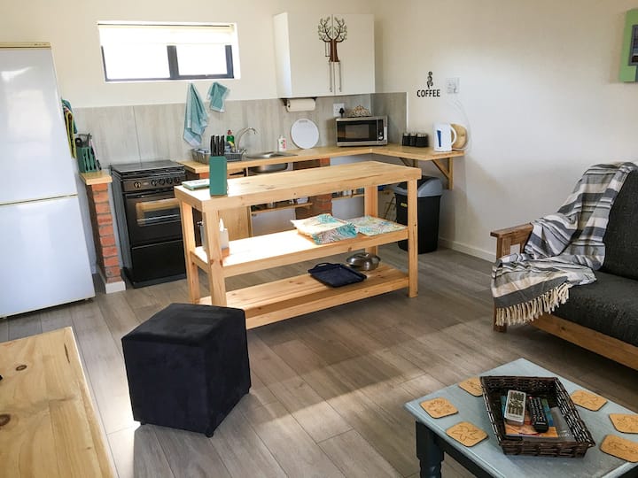 Stay@25 Uniquely Elegant In The Heart Of Stilbay - Still Bay