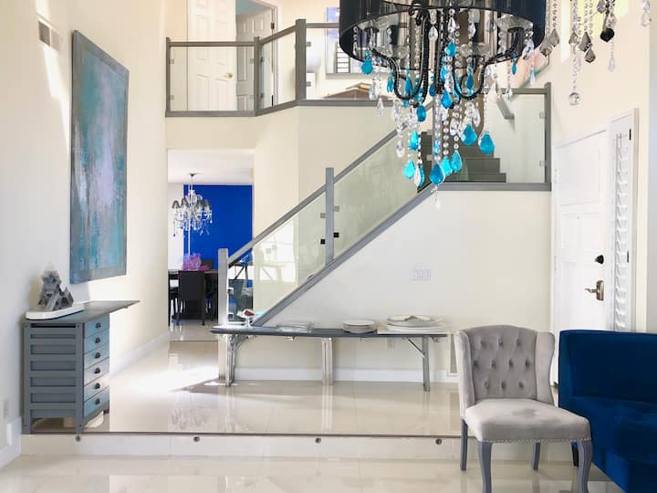 Modern 4bedroom With Pool & Spa, Near The Beach - Mission Viejo, CA