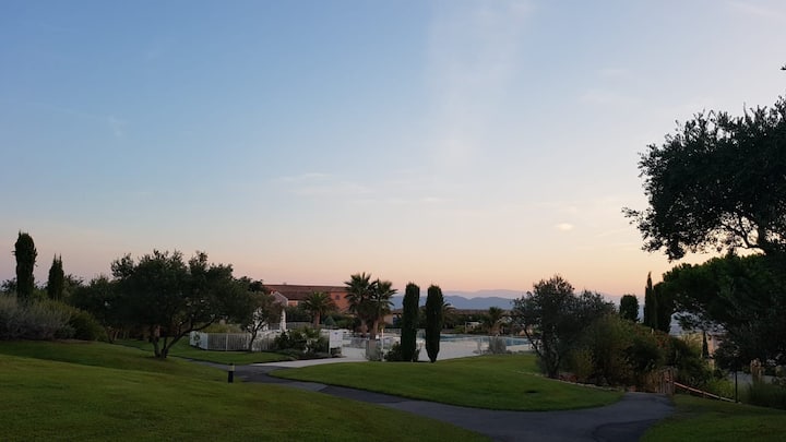 Maison Niché En Pleine Verdure - Roquebrune-sur-Argens