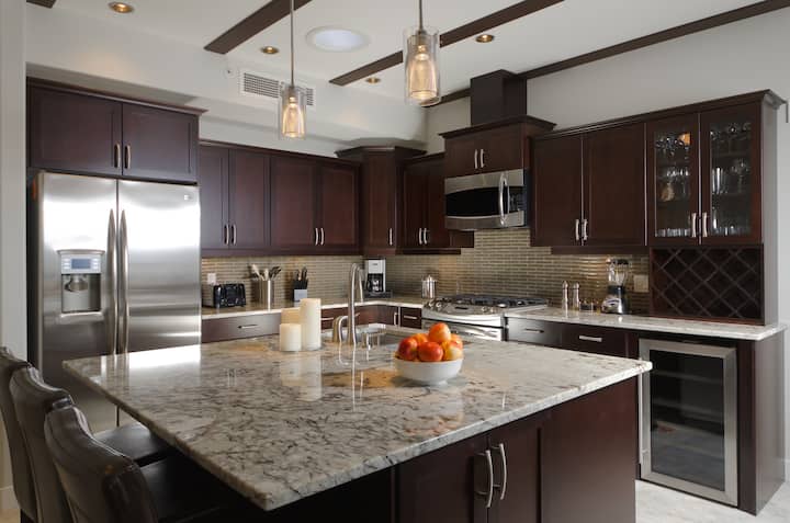 3 Brd - Osoyoos - Winter Monthly Rentals Available - Osoyoos