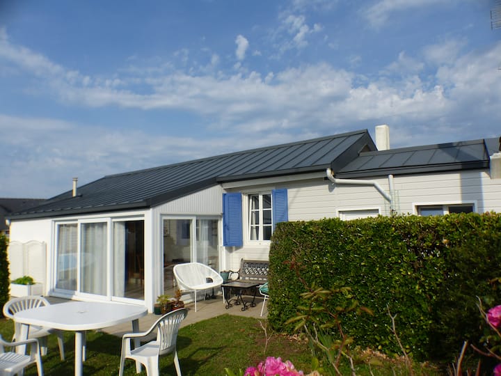 Maison De Vacances à Deux Pas De La Plage - Ploudalmézeau