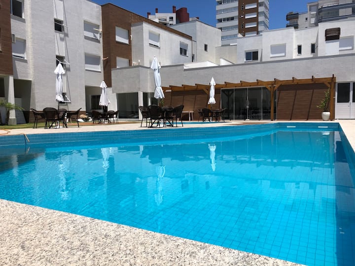Praia E Pisclna - 3dorm, 2 Vagas - Lindo (Lg203) - Torres, Brasil
