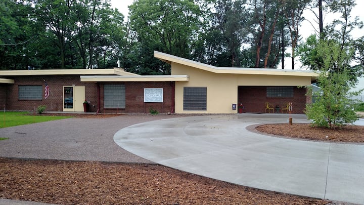 Goodview Haven A Mid-century Modern House. - Winona, MN