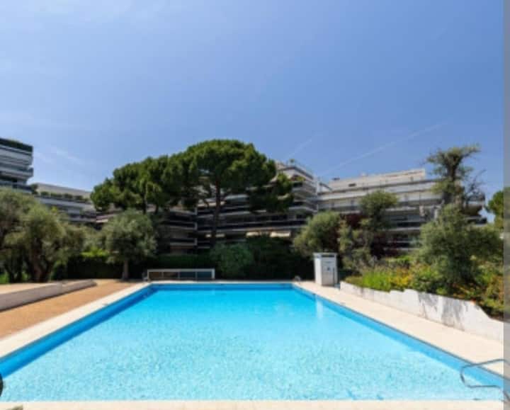 Studio Résidence Piscine, 10min à Pied Plage Sable - Juan-les-Pins
