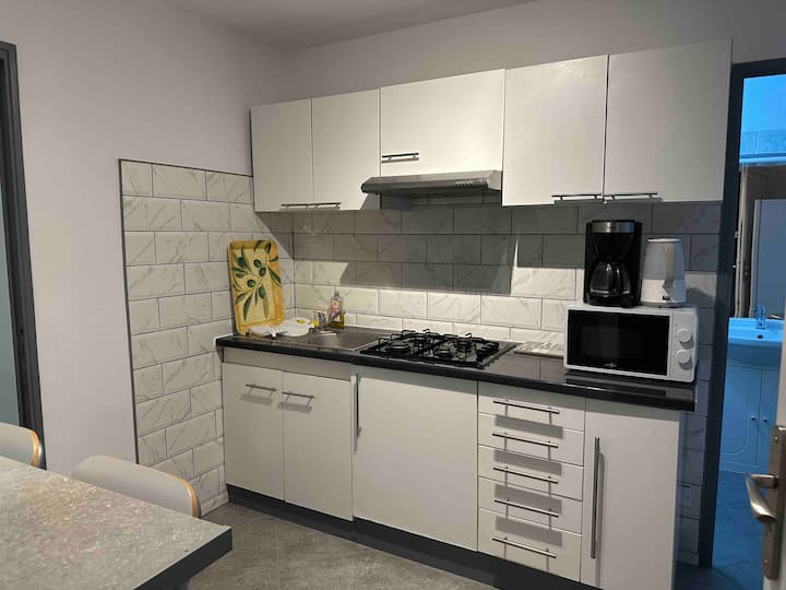 Bel Appartement Avignon Parking Et Terrasse Privés - Avignon