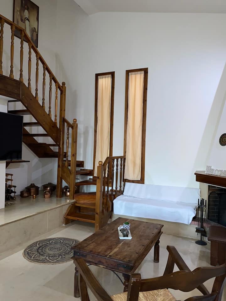 Stella's House - Ideal Village Living! - Crete