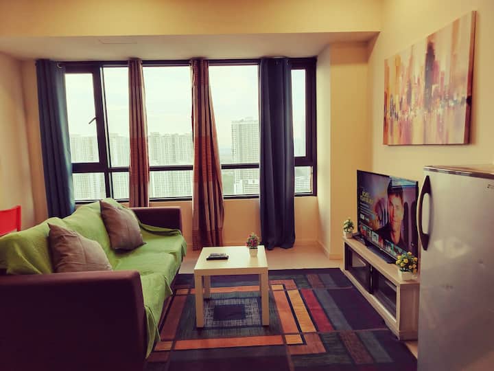 Luminous 1br | Tamarian|wi~fi|netflix|free Parking - Cyberjaya