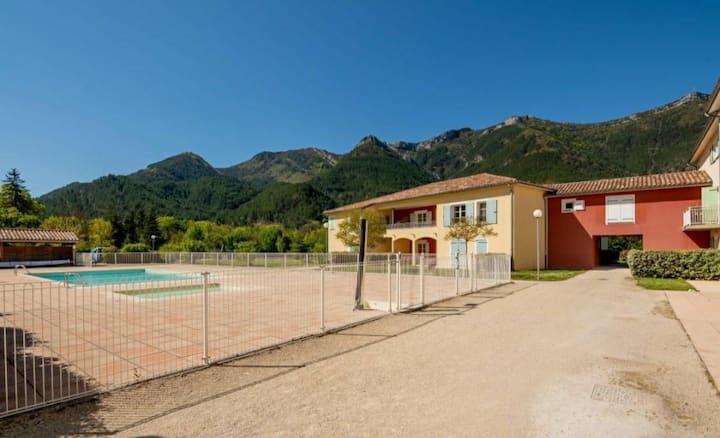 Studio Tout éQuipé Dans Résidence Avec Piscine Die - Die