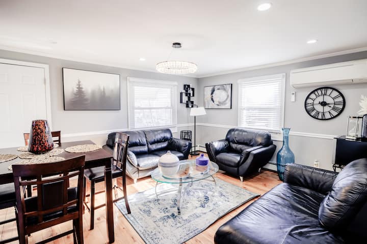 The Bold Look 3br Apt Near Jfk/lga/lirr Free Wifi - Rockaway Beach