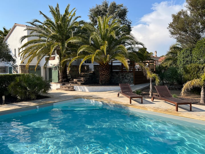 Grande Villa Familiale Avec Piscine - Fréjus